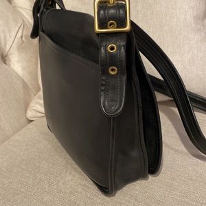 Coach | Bags | Vintage Coach Leather Purse Bag Flap Zip Closure | Poshmark